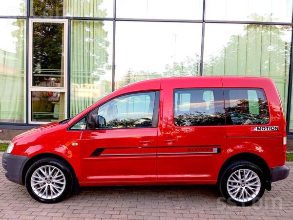 Red Volkswagen Caddy 2010 in Balvi, with an engine capacity of 1.90 L and mileage of 202 thousand km for 5950 €, photo 1 on AUTOMOTO.COM.LV
