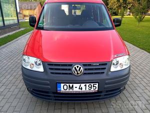 Red Volkswagen Caddy 2010 in Balvi, with an engine capacity of 1.90 L and mileage of 202 thousand km for 5950 €, photo 4 on AUTOMOTO.COM.LV
