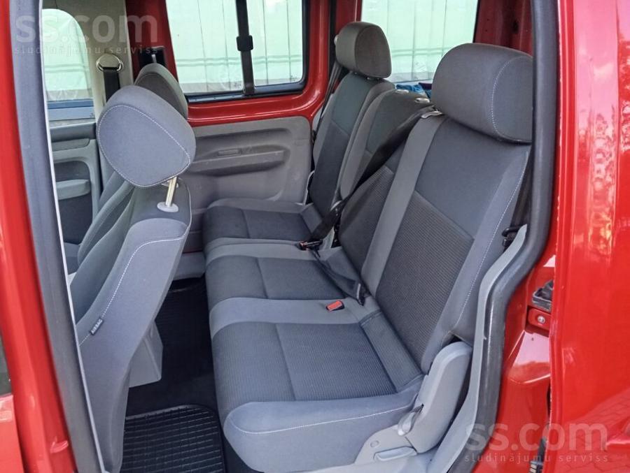 Red Volkswagen Caddy 2010 in Balvi, with an engine capacity of 1.90 L and mileage of 202 thousand km for 5950 €, photo 15 on AUTOMOTO.COM.LV