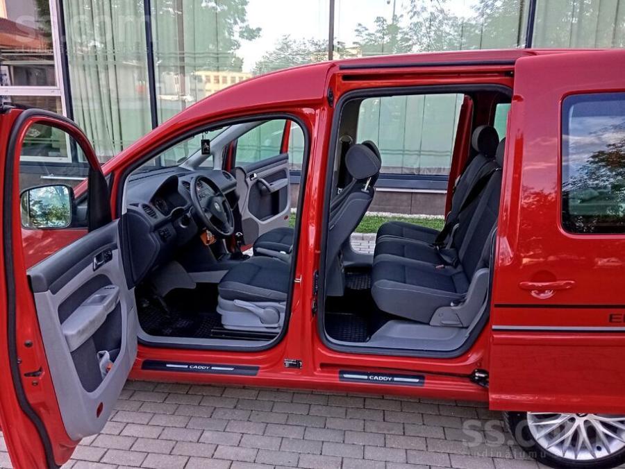 Red Volkswagen Caddy 2010 in Balvi, with an engine capacity of 1.90 L and mileage of 202 thousand km for 5950 €, photo 17 on AUTOMOTO.COM.LV