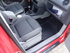 Red Volkswagen Caddy 2010 in Balvi, with an engine capacity of 1.90 L and mileage of 202 thousand km for 5950 €, photo 18 on AUTOMOTO.COM.LV