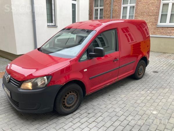 Sarkans Volkswagen Caddy 2011 Jelgava, ar dzinēja tilpumu 1.60 L un nobraukumu 426 tūkst. km par 3000 €, foto 2 vietnē AUTOMOTO.COM.LV