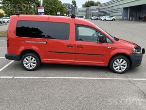 Sarkans Volkswagen Caddy 2018 Rīga, ar dzinēja tilpumu 2.00 L un nobraukumu 197 tūkst. km par 11900 €, foto 7 vietnē AUTOMOTO.COM.LV