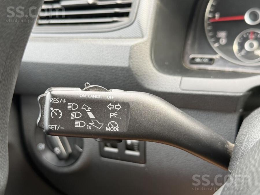 Sarkans Volkswagen Caddy 2018 Rīga, ar dzinēja tilpumu 2.00 L un nobraukumu 197 tūkst. km par 11900 €, foto 12 vietnē AUTOMOTO.COM.LV