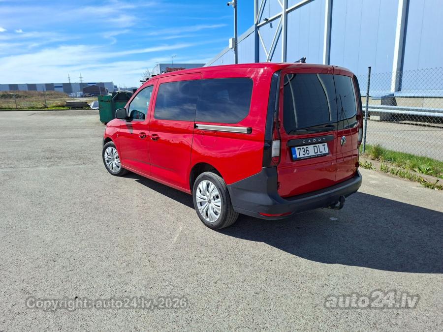 Red Volkswagen Caddy 2021 in Tallinn, with an engine capacity of 2.00 L and mileage of 155 thousand km for 19500 €, photo 7 on AUTOMOTO.COM.LV
