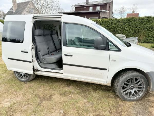 Volkswagen Caddy 2008 in Ukmerge, with an engine capacity of 1.90 L and mileage of 348 thousand km for 3300 €, photo 4 on AUTOMOTO.COM.LV