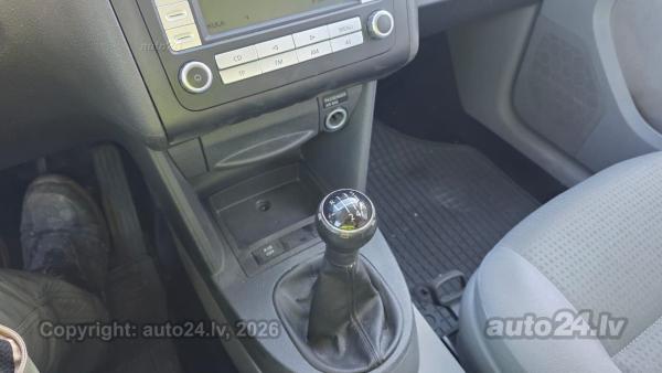Volkswagen Caddy 2008 Tallina, ar dzinēja tilpumu 1.90 L un nobraukumu 319 tūkst. km par 6000 €, foto 6 vietnē AUTOMOTO.COM.LV
