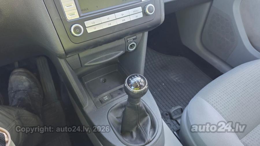 Volkswagen Caddy 2008 in Tallinn, with an engine capacity of 1.90 L and mileage of 319 thousand km for 6000 €, photo 7 on AUTOMOTO.COM.LV