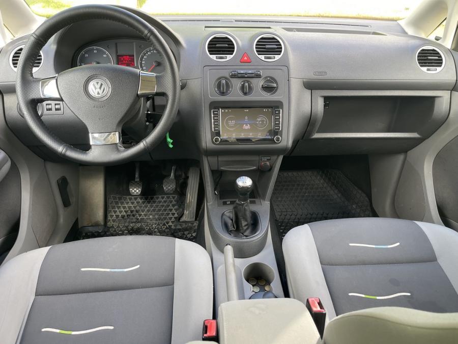 Volkswagen Caddy 2008 in Kivioli, with an engine capacity of 1.90 L and mileage of 370 thousand km for 3200 €, photo 17 on AUTOMOTO.COM.LV