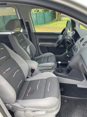 Volkswagen Caddy 2008 in Kivioli, with an engine capacity of 1.90 L and mileage of 370 thousand km for 3200 €, photo 22 on AUTOMOTO.COM.LV