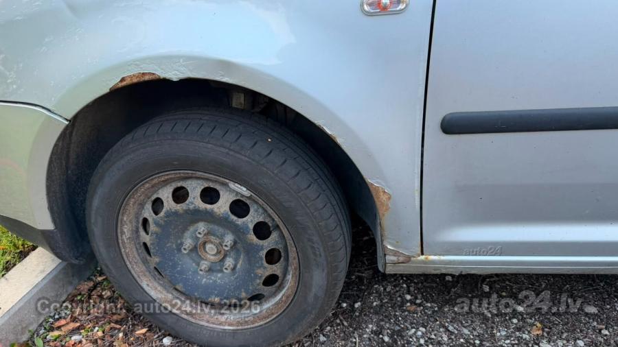Volkswagen Caddy 2009 Rapla, ar dzinēja tilpumu 1.90 L un nobraukumu 341 tūkst. km par 1700 €, foto 16 vietnē AUTOMOTO.COM.LV