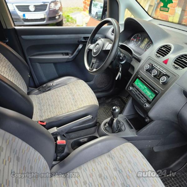 Volkswagen Caddy 2013 Narva, ar dzinēja tilpumu 1.60 L un nobraukumu 312 tūkst. km par 5200 €, foto 7 vietnē AUTOMOTO.COM.LV