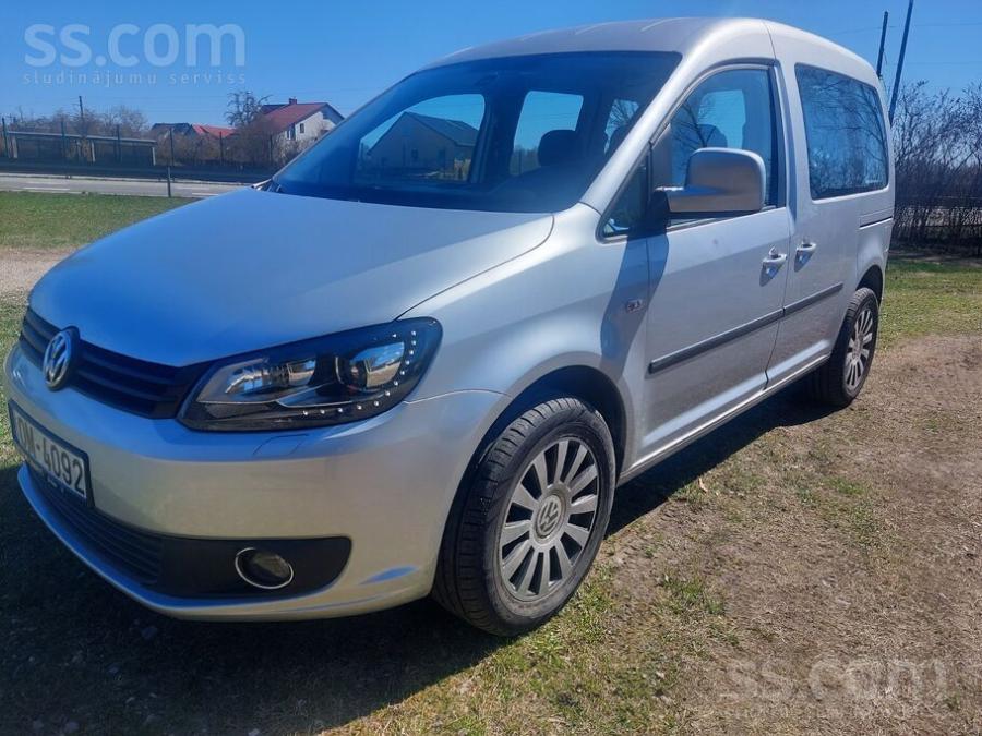 Volkswagen Caddy 2014 in Riga, with an engine capacity of 1.60 L and mileage of 260 thousand km for 7800 €, photo 3 on AUTOMOTO.COM.LV