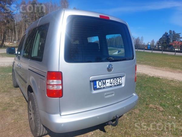 Фольксваген Кадди 2014 в Рига, объемом двигателя 1.60 л и пробегом 260 тыс. км за 7800 €, фото 5 на AUTOMOTO.COM.LV