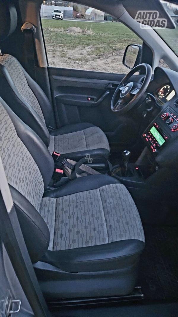 Volkswagen Caddy 2011 in Kaisiadorys, with an engine capacity of 1.60 L and mileage of 152 thousand km for 3700 €, photo 5 on AUTOMOTO.COM.LV