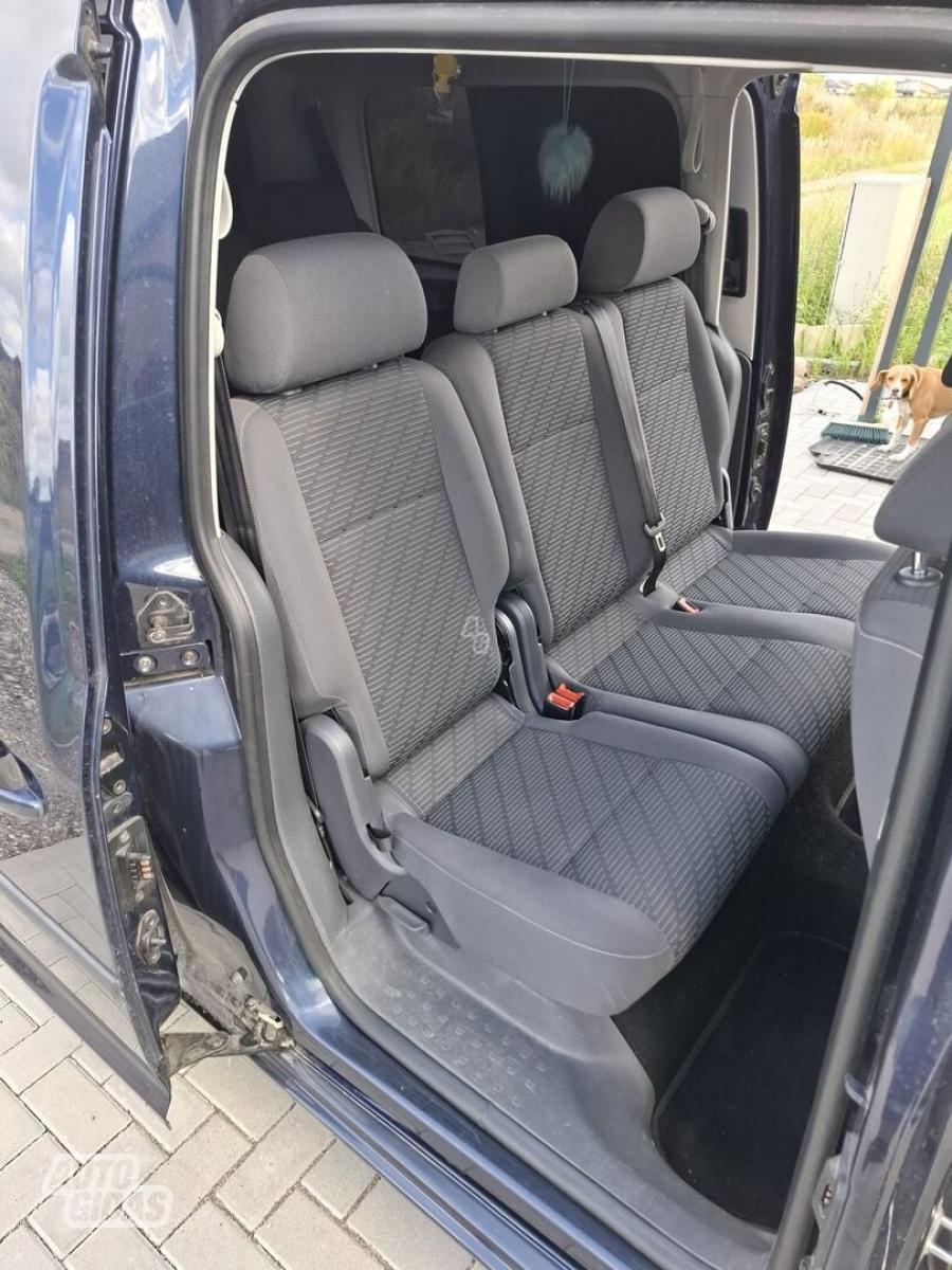 Volkswagen Caddy 2014 in Panevezys, with an engine capacity of 1.60 L and mileage of 271 thousand km for 7200 €, photo 12 on AUTOMOTO.COM.LV