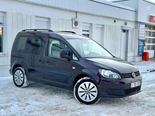 Violet Volkswagen Caddy 2013 in Ukmerge, with an engine capacity of 1.60 L and mileage of 232 thousand km for 6300 €, photo 3 on AUTOMOTO.COM.LV