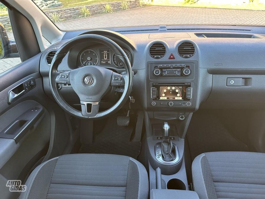 Violet Volkswagen Caddy 2014 in Kedainiai, with an engine capacity of 1.60 L and mileage of 213 thousand km for 6999 €, photo 17 on AUTOMOTO.COM.LV