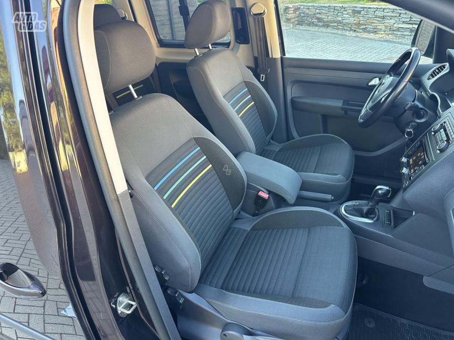 Violet Volkswagen Caddy 2014 in Kedainiai, with an engine capacity of 1.60 L and mileage of 213 thousand km for 6999 €, photo 20 on AUTOMOTO.COM.LV