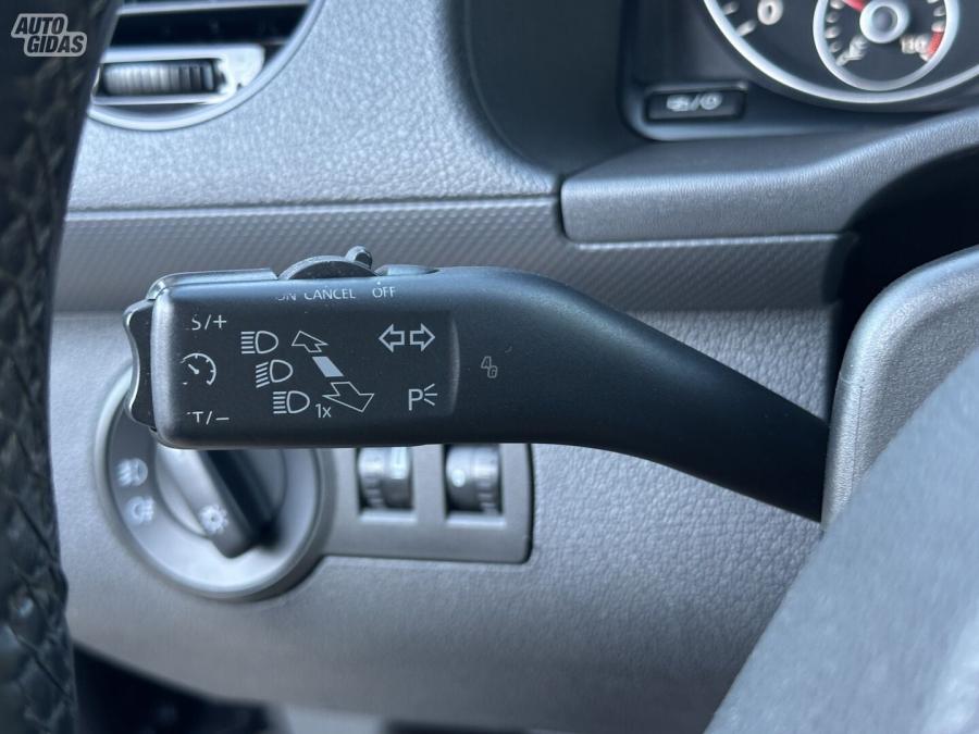 Violet Volkswagen Caddy 2014 in Kedainiai, with an engine capacity of 1.60 L and mileage of 213 thousand km for 6999 €, photo 32 on AUTOMOTO.COM.LV