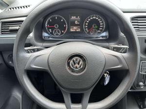 Violet Volkswagen Caddy 2016 in Vilnius, with an engine capacity of 2.00 L and mileage of 220 thousand km for 11950 €, photo 7 on AUTOMOTO.COM.LV