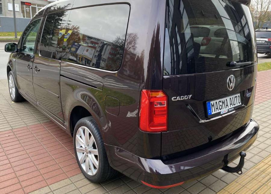 Violet Volkswagen Caddy 2017 in Marijampole, with an engine capacity of 1.97 L and mileage of 194 thousand km for 15650 €, photo 4 on AUTOMOTO.COM.LV