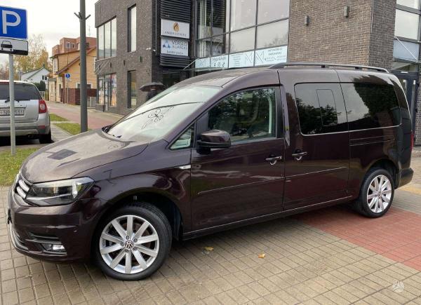 Violet Volkswagen Caddy 2017 in Marijampole, with an engine capacity of 1.97 L and mileage of 194 thousand km for 15650 €, photo 8 on AUTOMOTO.COM.LV