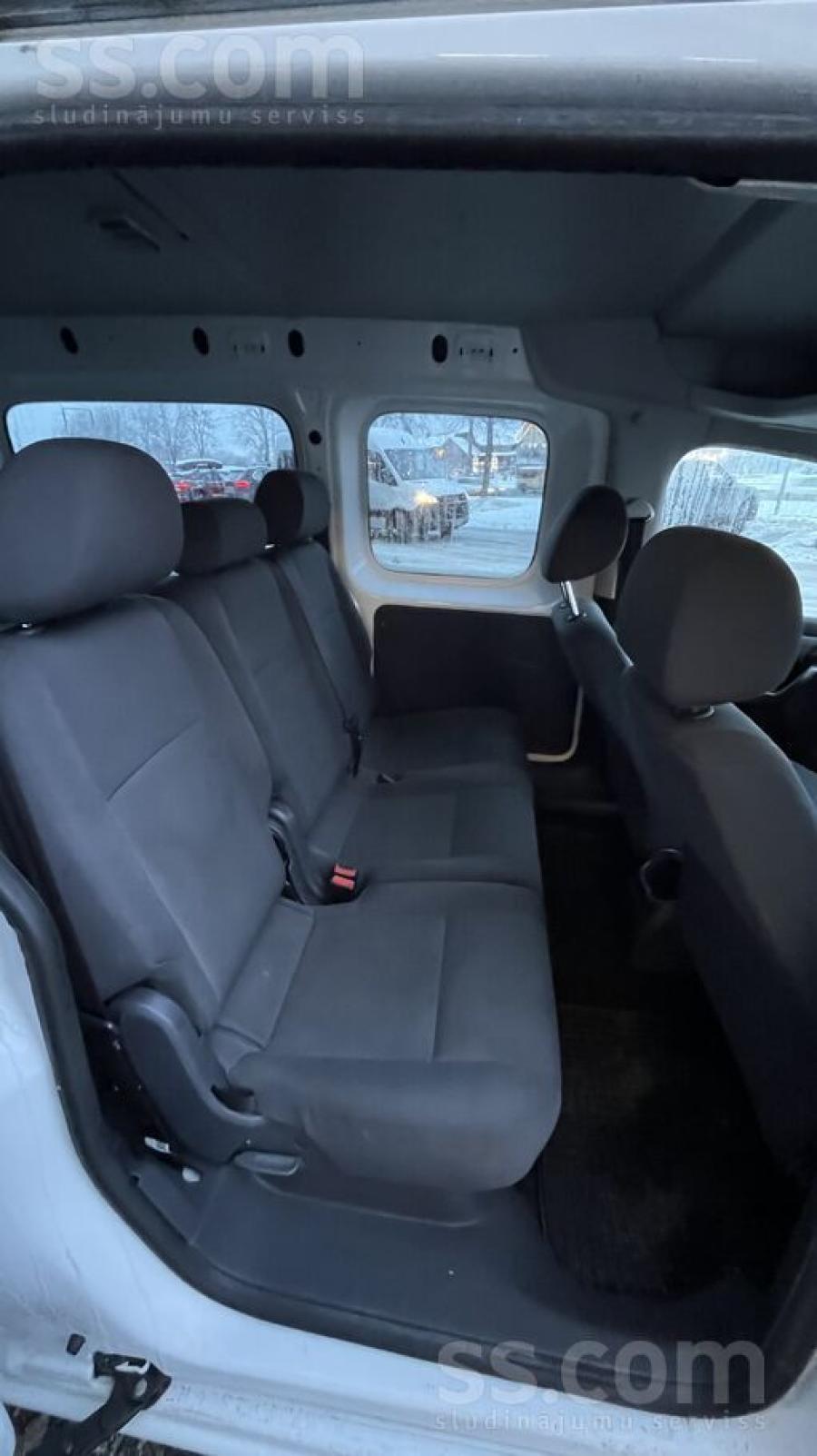Balts Volkswagen Caddy 2014 Rīga, ar dzinēja tilpumu 2.00 L un nobraukumu 257 tūkst. km par 7600 €, foto 8 vietnē AUTOMOTO.COM.LV