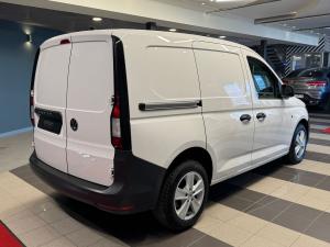Balts Volkswagen Caddy 2021 Rīga, ar dzinēja tilpumu 2.00 L un nobraukumu 204 tūkst. km par 10490 €, foto  vietnē AUTOMOTO.COM.LV