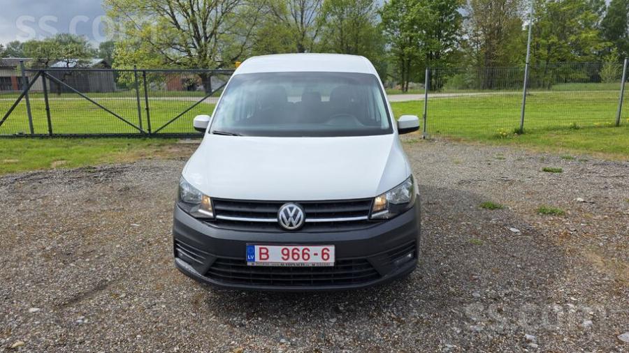 Balts Volkswagen Caddy 2015 Limbaži, ar dzinēja tilpumu 2.00 L un nobraukumu 0 tūkst. km par 8550 €, foto 3 vietnē AUTOMOTO.COM.LV