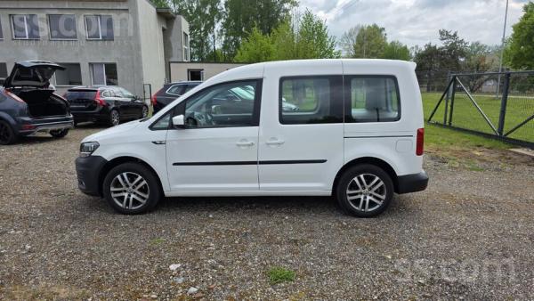 Balts Volkswagen Caddy 2015 Limbaži, ar dzinēja tilpumu 2.00 L un nobraukumu 0 tūkst. km par 8550 €, foto 8 vietnē AUTOMOTO.COM.LV