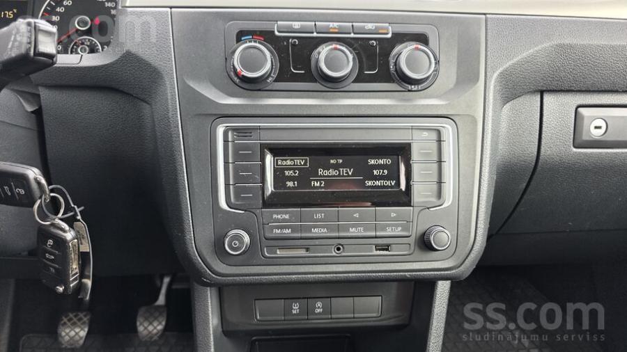 Balts Volkswagen Caddy 2015 Limbaži, ar dzinēja tilpumu 2.00 L un nobraukumu 0 tūkst. km par 8550 €, foto 16 vietnē AUTOMOTO.COM.LV