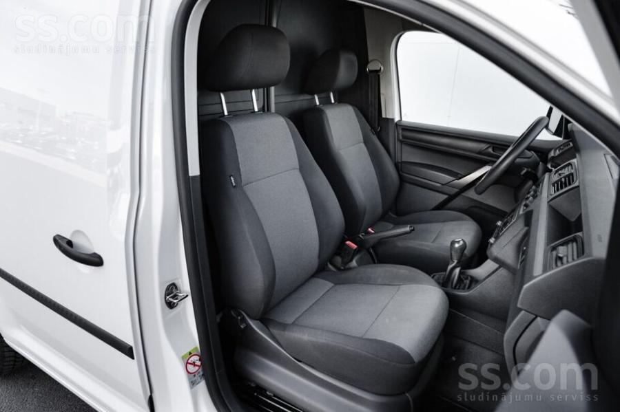 White Volkswagen Caddy 2020 in Riga, with an engine capacity of 2.00 L and mileage of 157 thousand km for 9850 €, photo 8 on AUTOMOTO.COM.LV