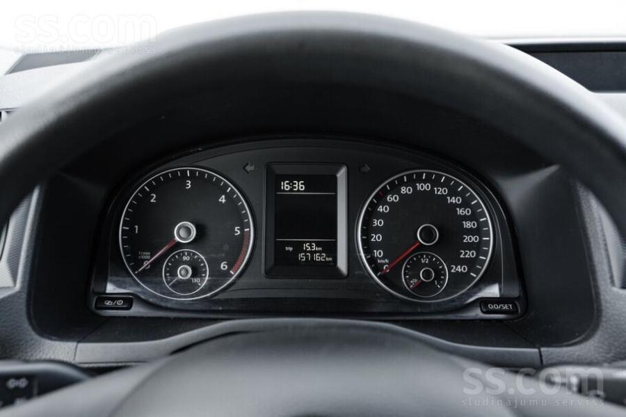 White Volkswagen Caddy 2020 in Riga, with an engine capacity of 2.00 L and mileage of 157 thousand km for 9850 €, photo 11 on AUTOMOTO.COM.LV