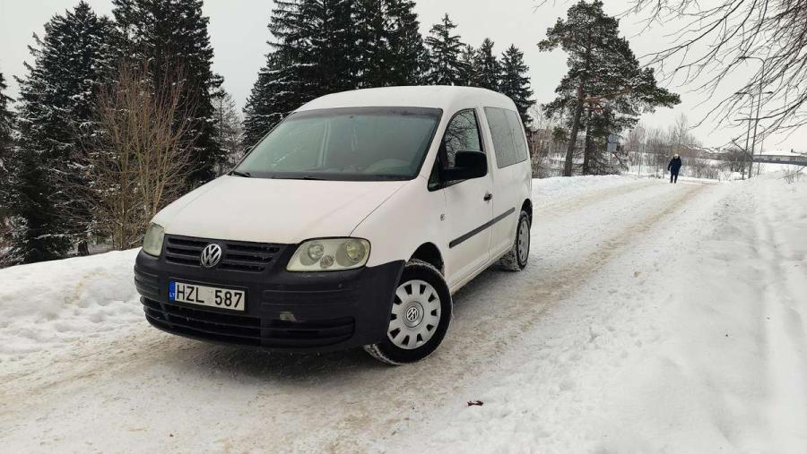 Balts Volkswagen Caddy 2005 Viļņa, ar dzinēja tilpumu 2.00 L un nobraukumu 423 tūkst. km par 1250 €, foto 2 vietnē AUTOMOTO.COM.LV