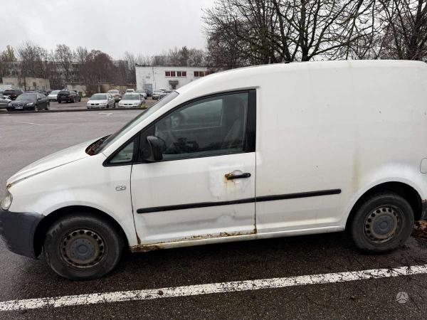 White Volkswagen Caddy 2007 in Vilnius, with an engine capacity of 2.00 L and mileage of 300 thousand km for 550 €, photo 3 on AUTOMOTO.COM.LV