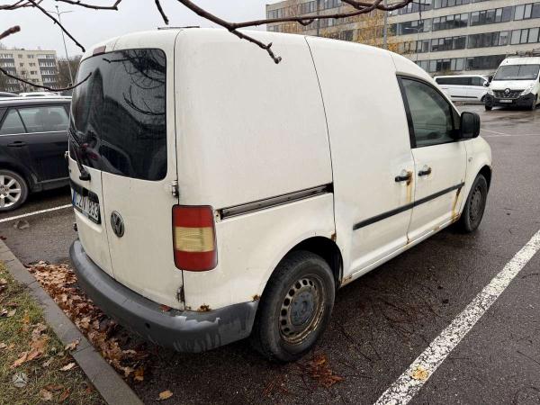 White Volkswagen Caddy 2007 in Vilnius, with an engine capacity of 2.00 L and mileage of 300 thousand km for 550 €, photo 5 on AUTOMOTO.COM.LV