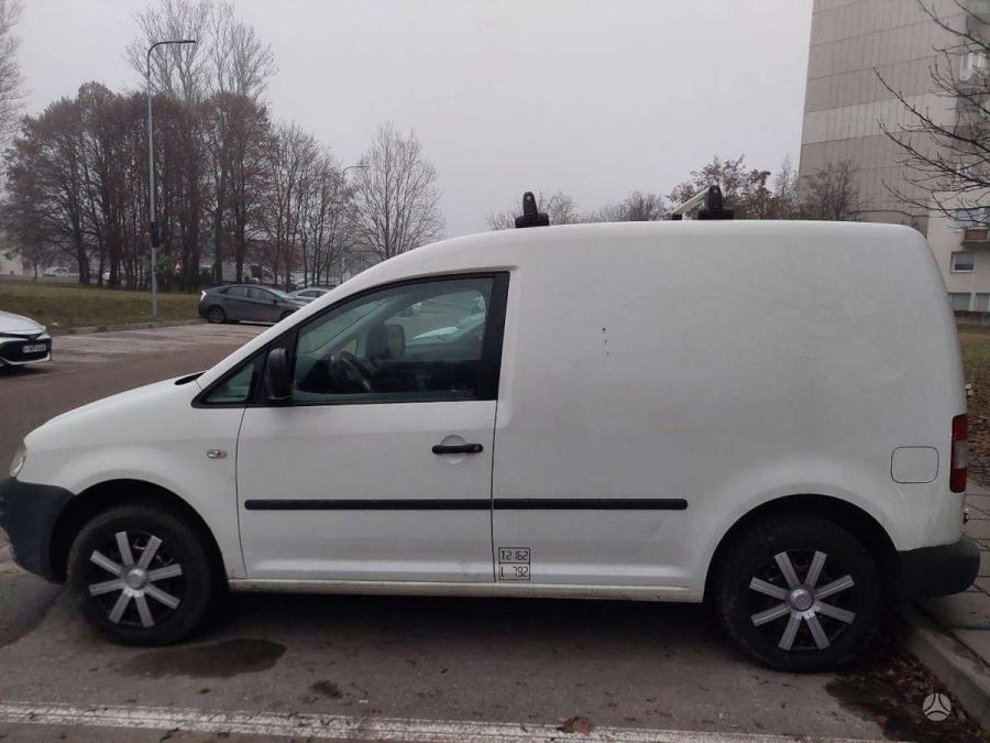 White Volkswagen Caddy 2008 in Vilnius, with an engine capacity of 2.00 L and mileage of 237 thousand km for 1350 €, photo 2 on AUTOMOTO.COM.LV