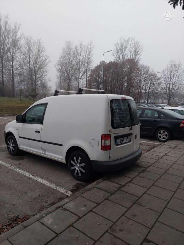 White Volkswagen Caddy 2008 in Vilnius, with an engine capacity of 2.00 L and mileage of 237 thousand km for 1350 €, photo 3 on AUTOMOTO.COM.LV