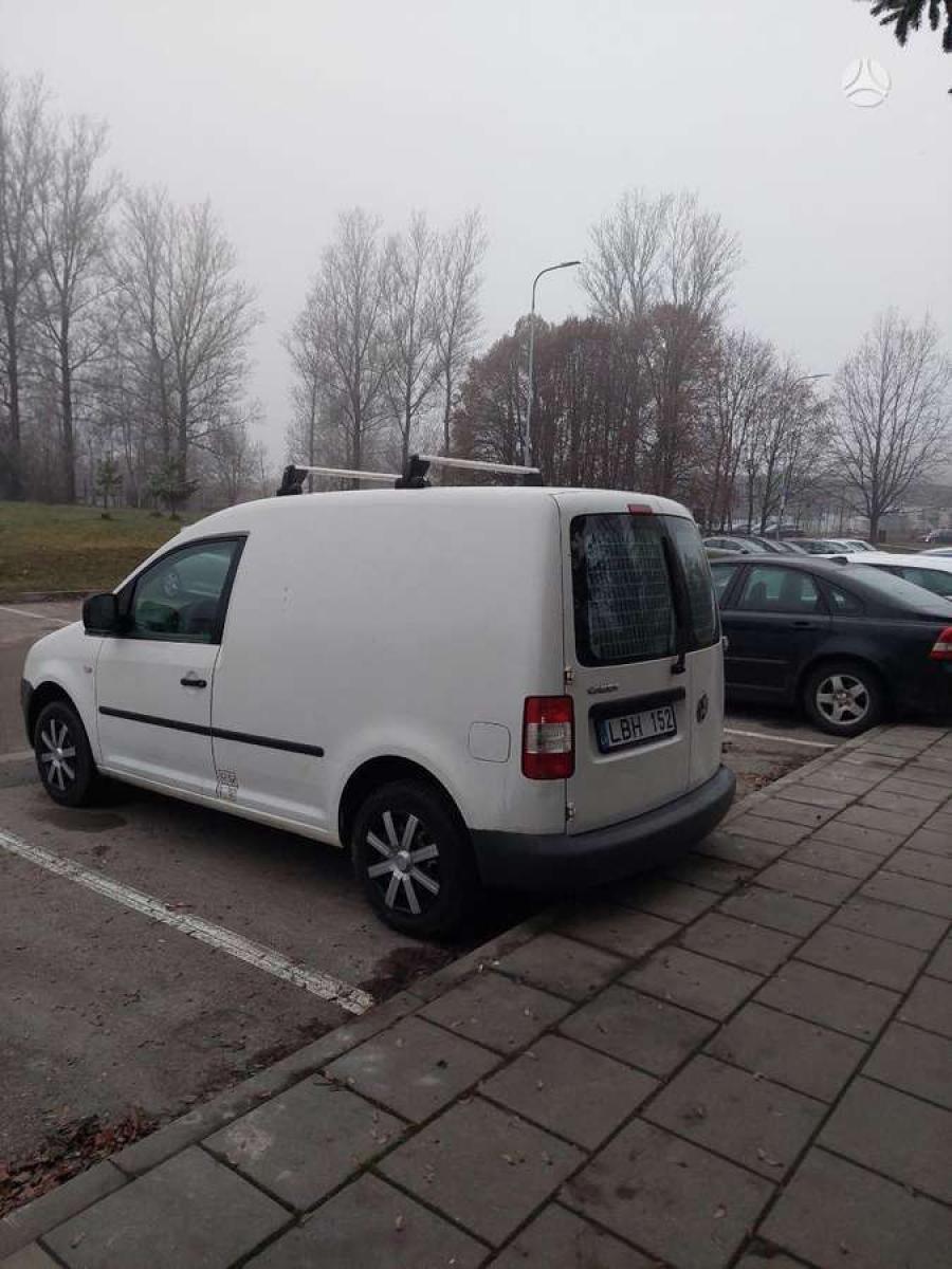 White Volkswagen Caddy 2008 in Vilnius, with an engine capacity of 2.00 L and mileage of 237 thousand km for 1350 €, photo 3 on AUTOMOTO.COM.LV