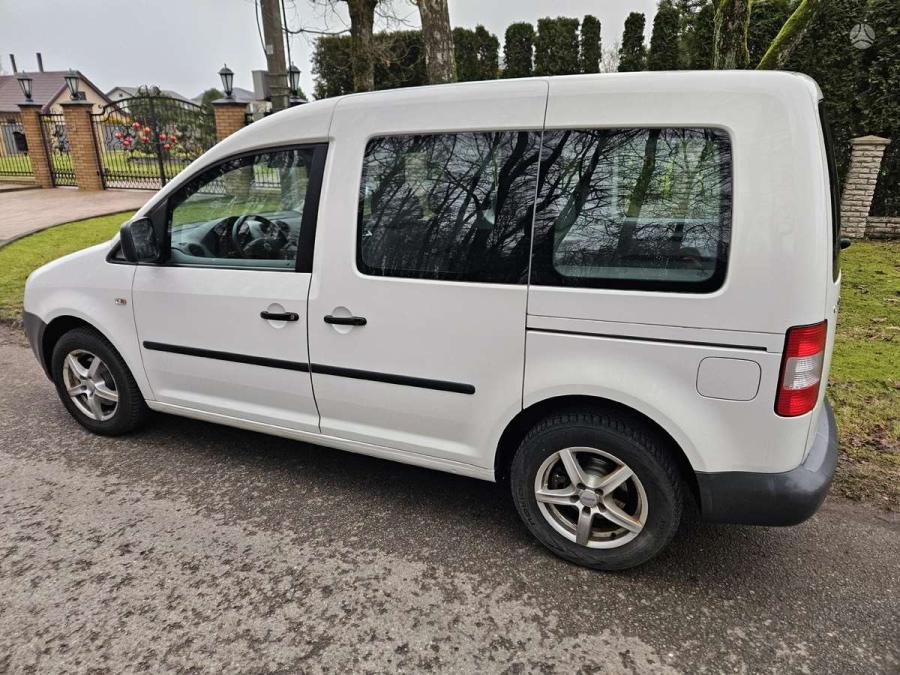 Balts Volkswagen Caddy 2010 Mažeikiai, ar dzinēja tilpumu 1.90 L un nobraukumu 255 tūkst. km par 4350 €, foto 12 vietnē AUTOMOTO.COM.LV