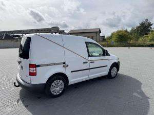 Balts Volkswagen Caddy 2011 Telšiai, ar dzinēja tilpumu 1.60 L un nobraukumu 266 tūkst. km par 4500 €, foto 8 vietnē AUTOMOTO.COM.LV