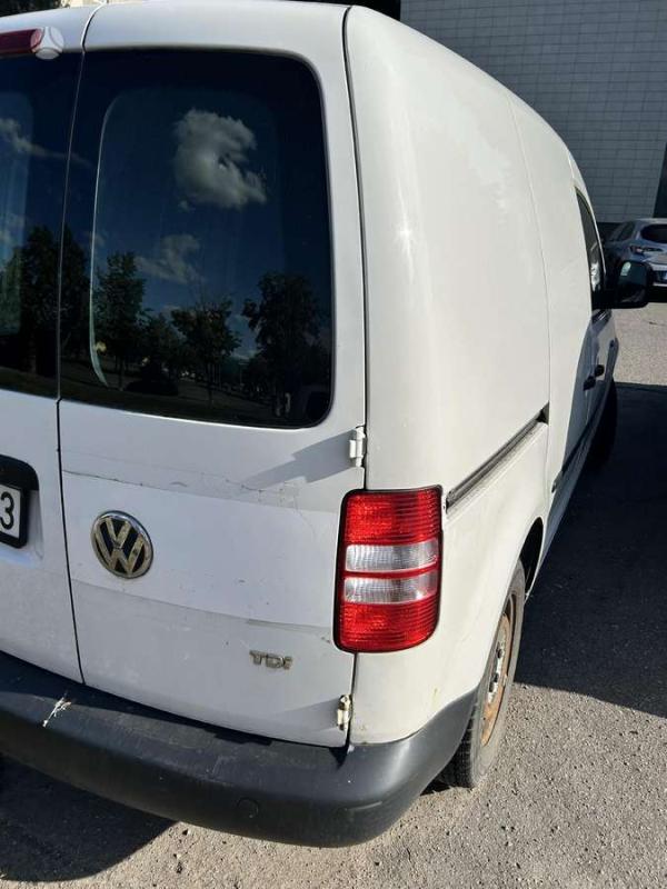 Balts Volkswagen Caddy 2012 Kauņa, ar dzinēja tilpumu 1.60 L un nobraukumu 245 tūkst. km par 3000 €, foto 4 vietnē AUTOMOTO.COM.LV