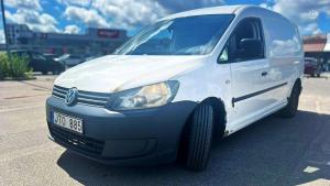 White Volkswagen Caddy 2012 in Vilnius, with an engine capacity of 1.60 L and mileage of 374 thousand km for 2400 €, photo 3 on AUTOMOTO.COM.LV
