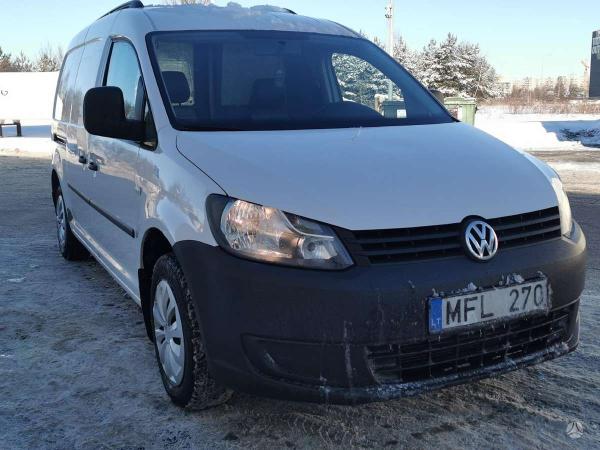 White Volkswagen Caddy 2013 in Vilnius, with an engine capacity of 1.60 L and mileage of 333 thousand km for 4850 €, photo 3 on AUTOMOTO.COM.LV