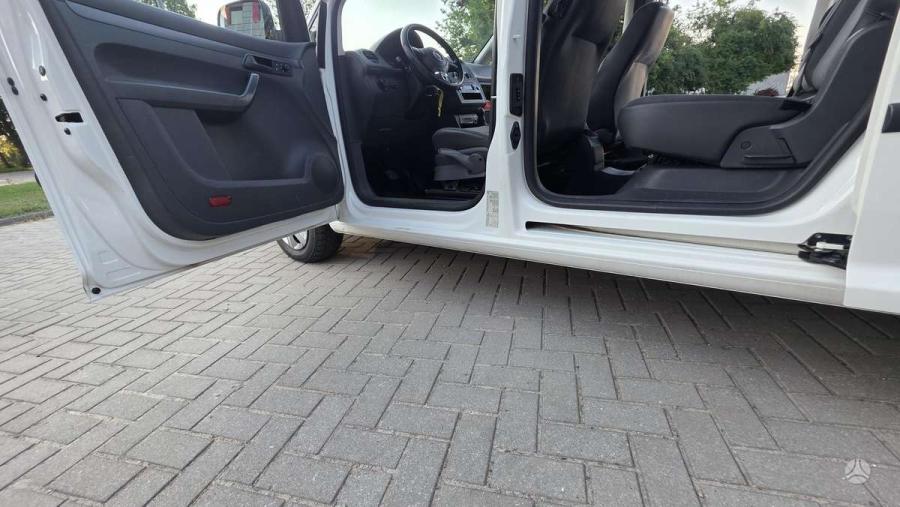 Balts Volkswagen Caddy 2013 Klaipėda, ar dzinēja tilpumu 1.60 L un nobraukumu 277 tūkst. km par 5690 €, foto 25 vietnē AUTOMOTO.COM.LV