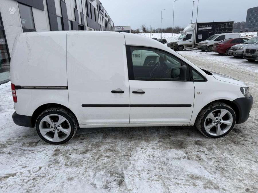Balts Volkswagen Caddy 2014 Viļņa, ar dzinēja tilpumu 1.60 L un nobraukumu 120 tūkst. km par 5917 €, foto 6 vietnē AUTOMOTO.COM.LV