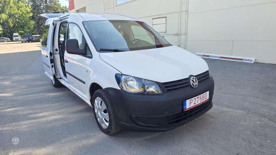 White Volkswagen Caddy 2014 in Klaipeda, with an engine capacity of 1.60 L and mileage of 221 thousand km for 5990 €, photo 19 on AUTOMOTO.COM.LV