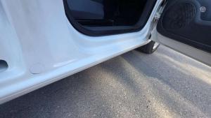 White Volkswagen Caddy 2014 in Klaipeda, with an engine capacity of 1.60 L and mileage of 221 thousand km for 5990 €, photo 20 on AUTOMOTO.COM.LV