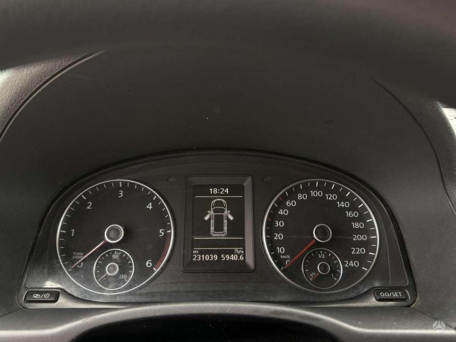 Balts Volkswagen Caddy 2014 Viļņa, ar dzinēja tilpumu 1.60 L un nobraukumu 234 tūkst. km par 4800 €, foto 15 vietnē AUTOMOTO.COM.LV